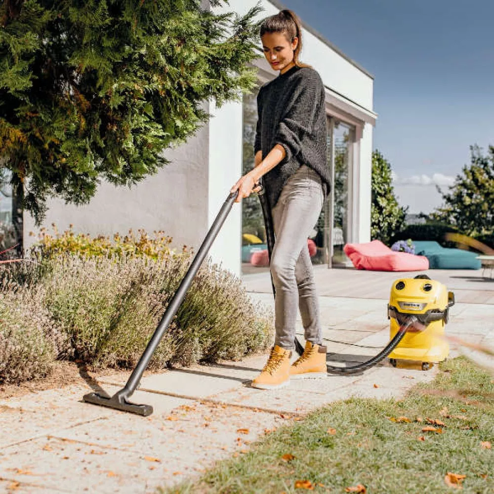 Karcher WD 4 Vacuum Cleaner | 1.628-211.0