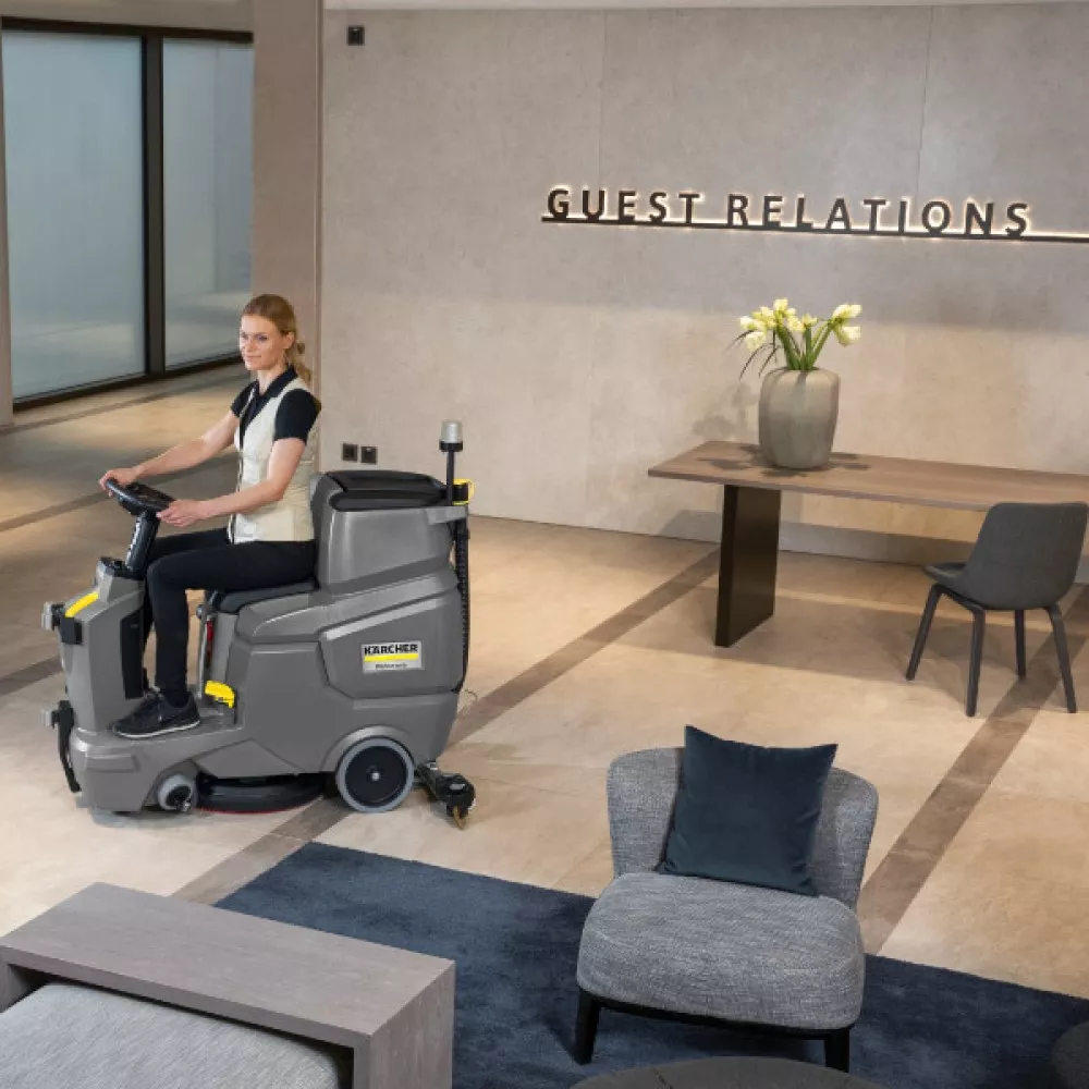 Karcher BD 50/70 R Bp Classic Scrubber Dryer - 115Ah AGM & Charger | 1. ...