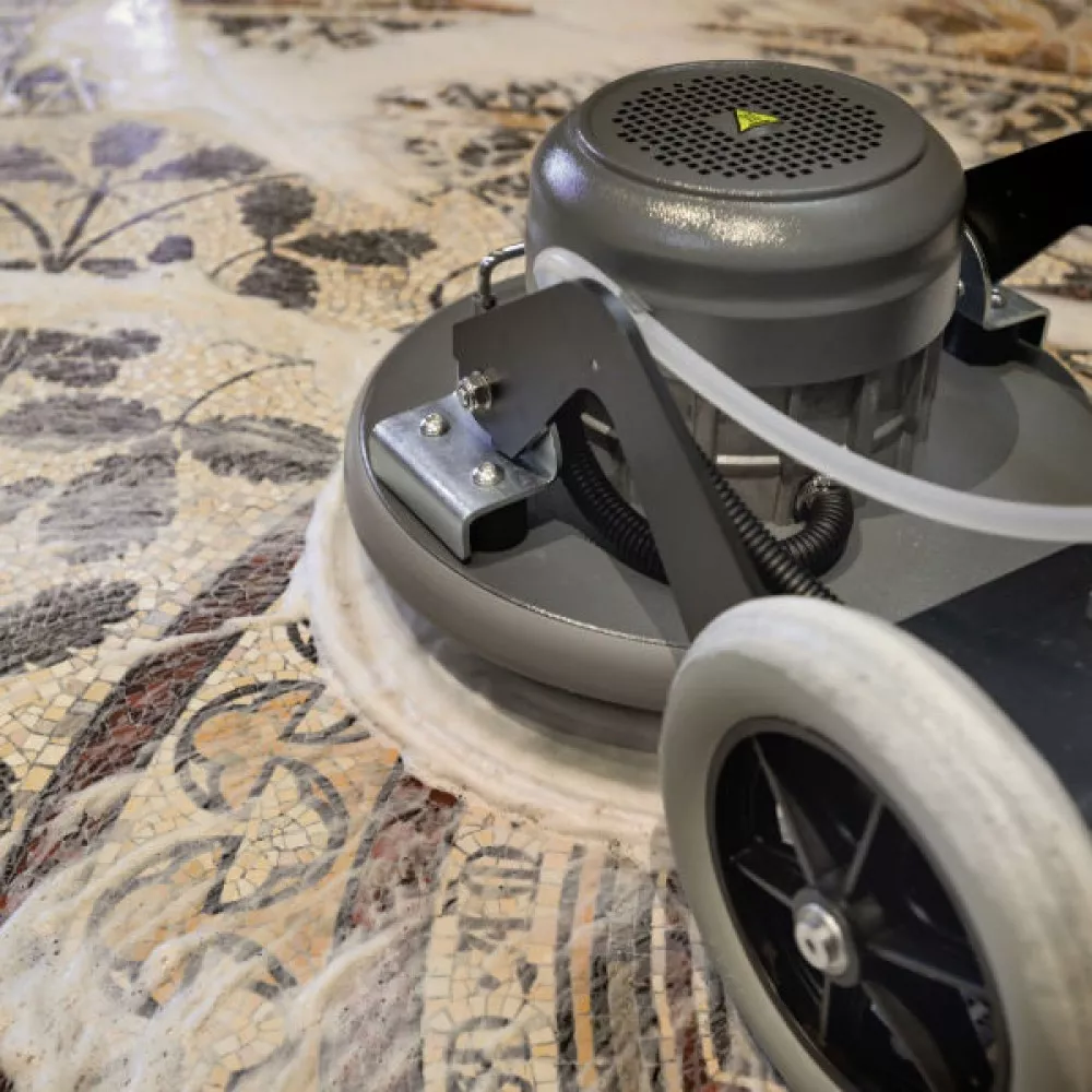 Karcher BDS 43/Orbital C Spray Single Disc Floor Machine | 1.291-253.0